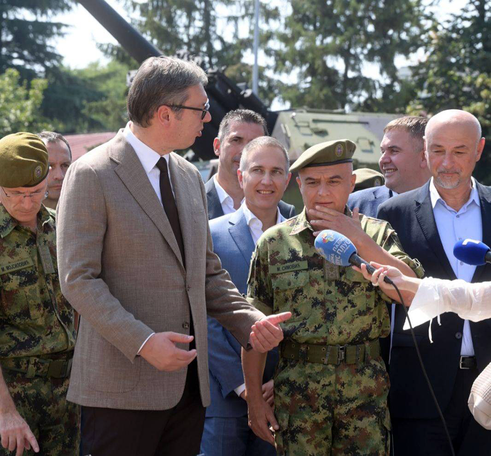 Armament display at the plateau of the Military Academy | Yugoimport