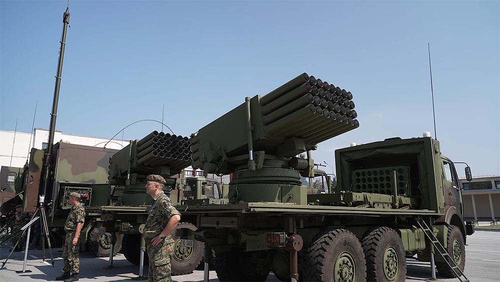 Armament display at the plateau of the Military Academy | Yugoimport