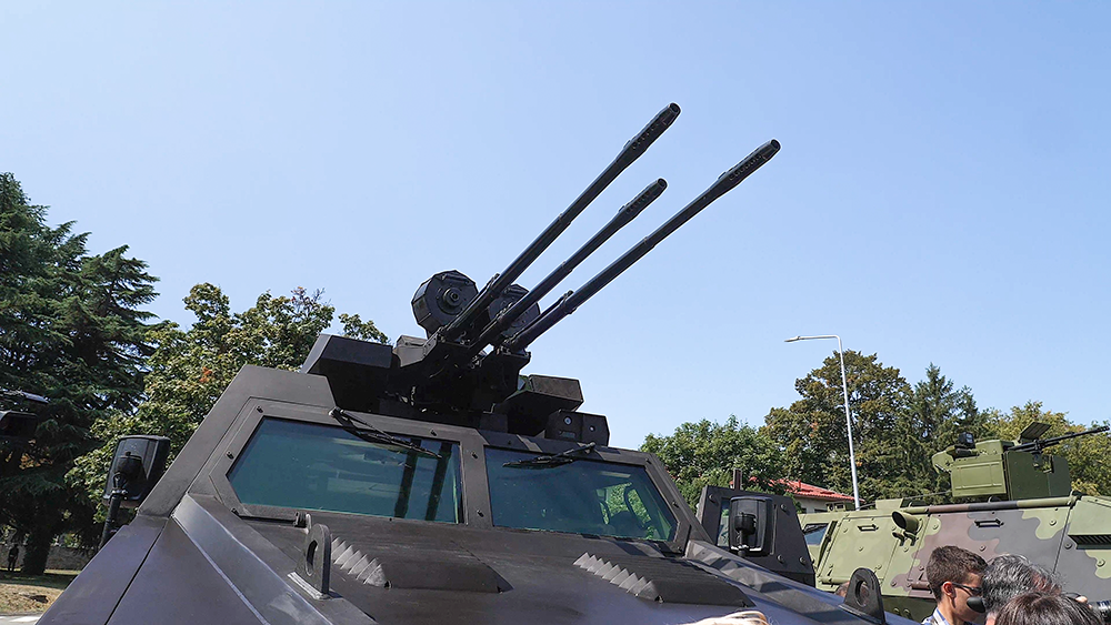 Armament display at the plateau of the Military Academy | Yugoimport