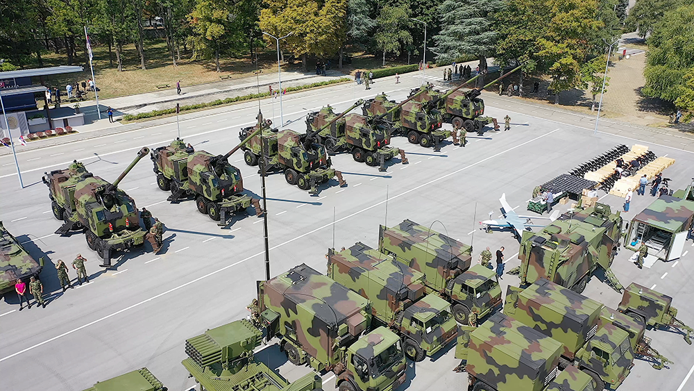 Armament display at the plateau of the Military Academy | Yugoimport