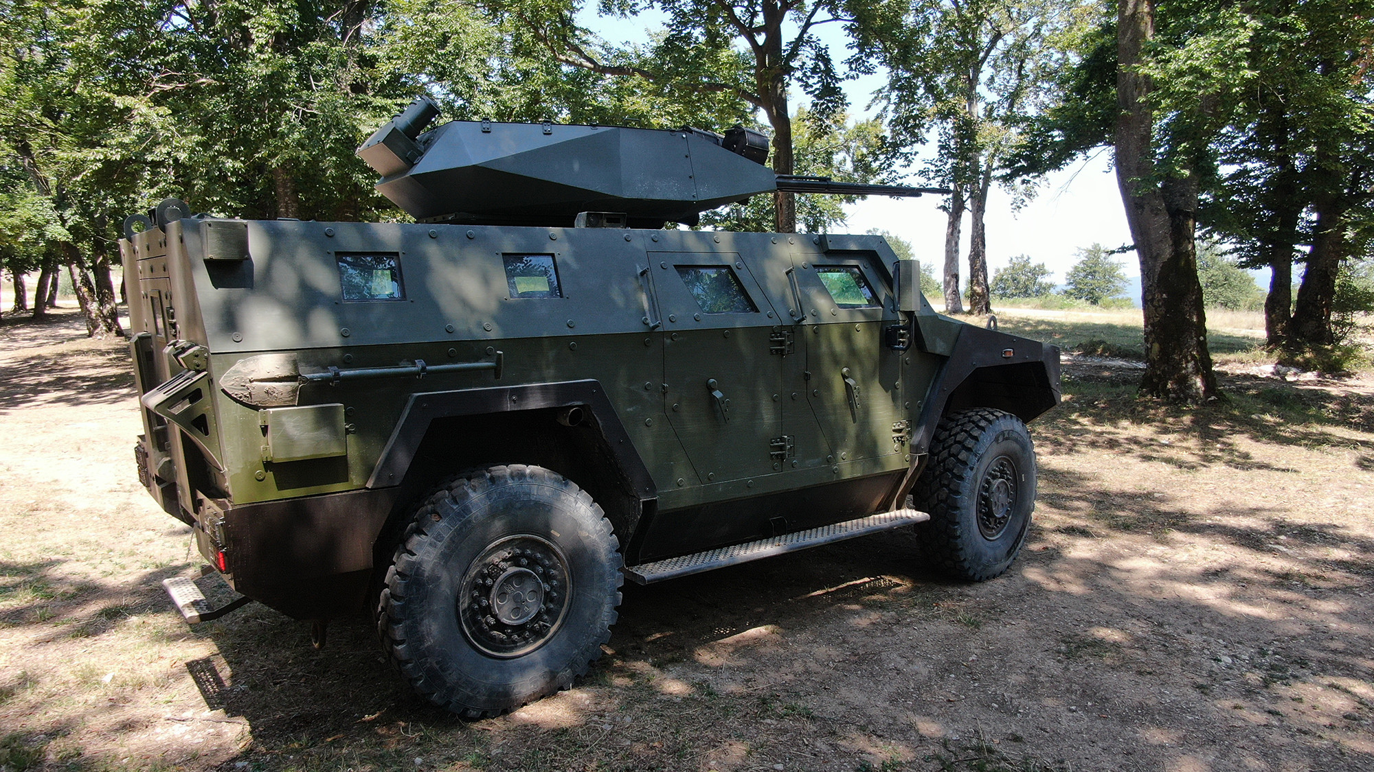 Miloš 2 | Yugoimport