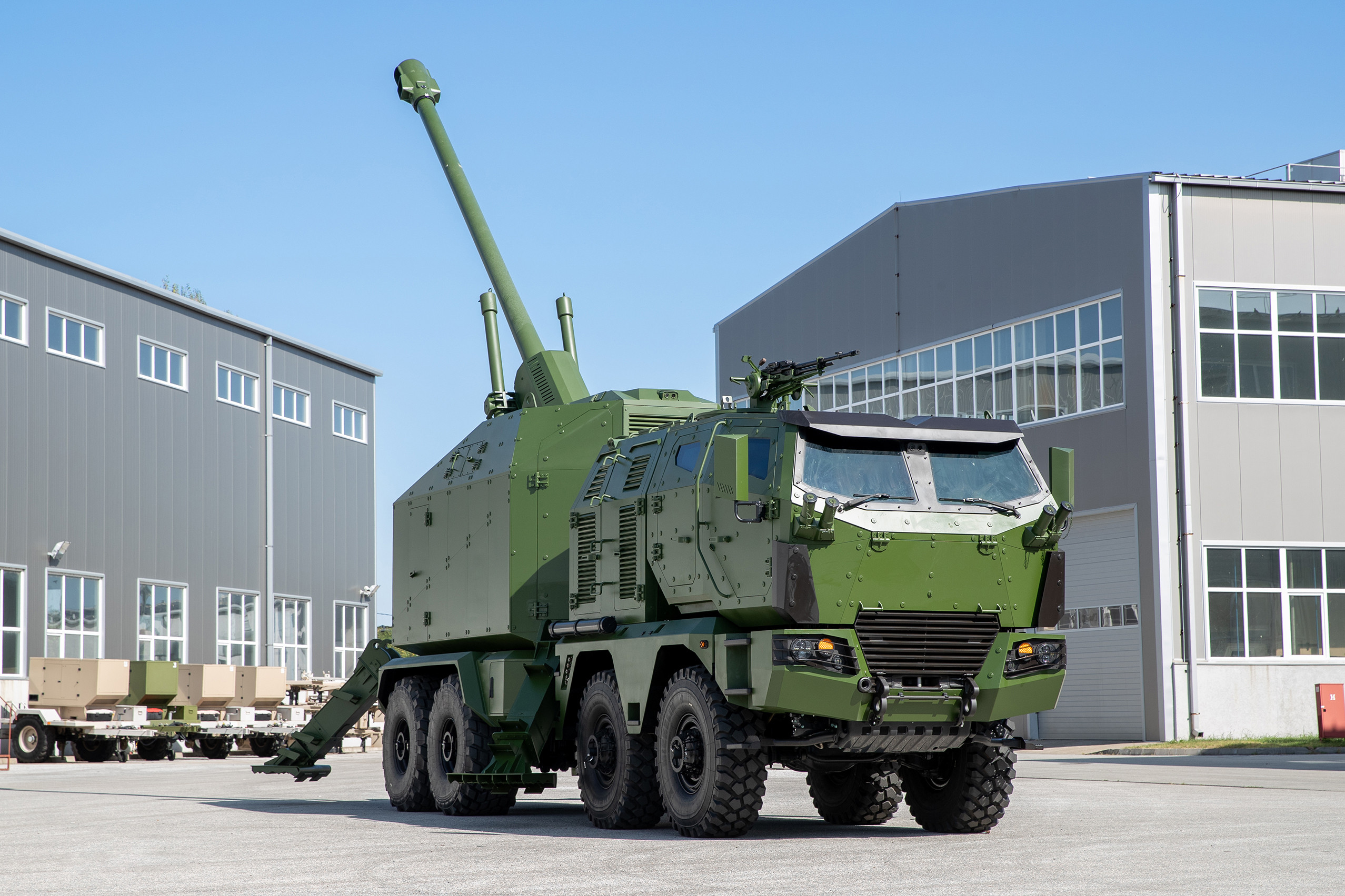 Serbia Nears Major Arms Deal with Algeria for NORA B52 Self-Propelled ...