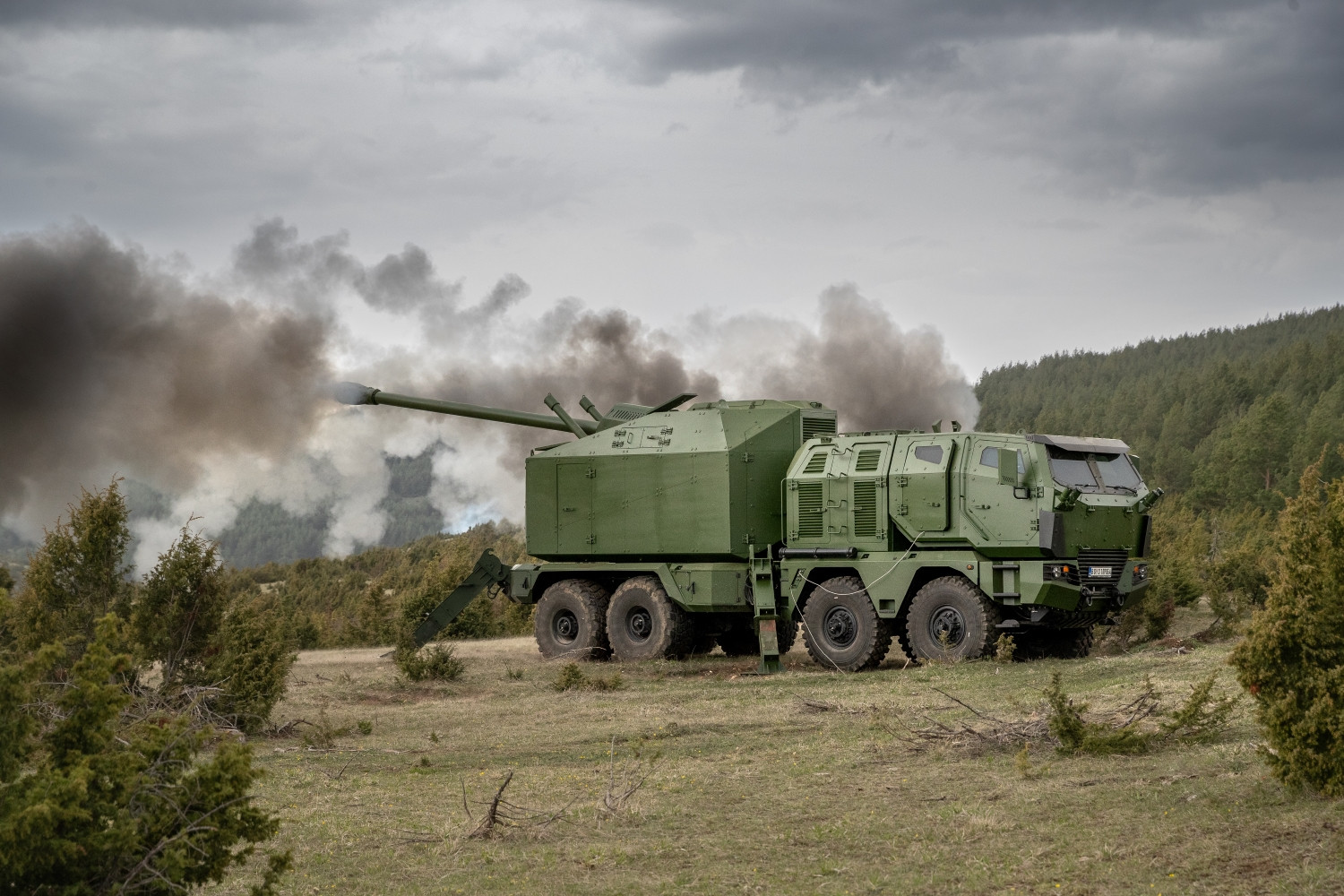 Nora B52 NG | Yugoimport