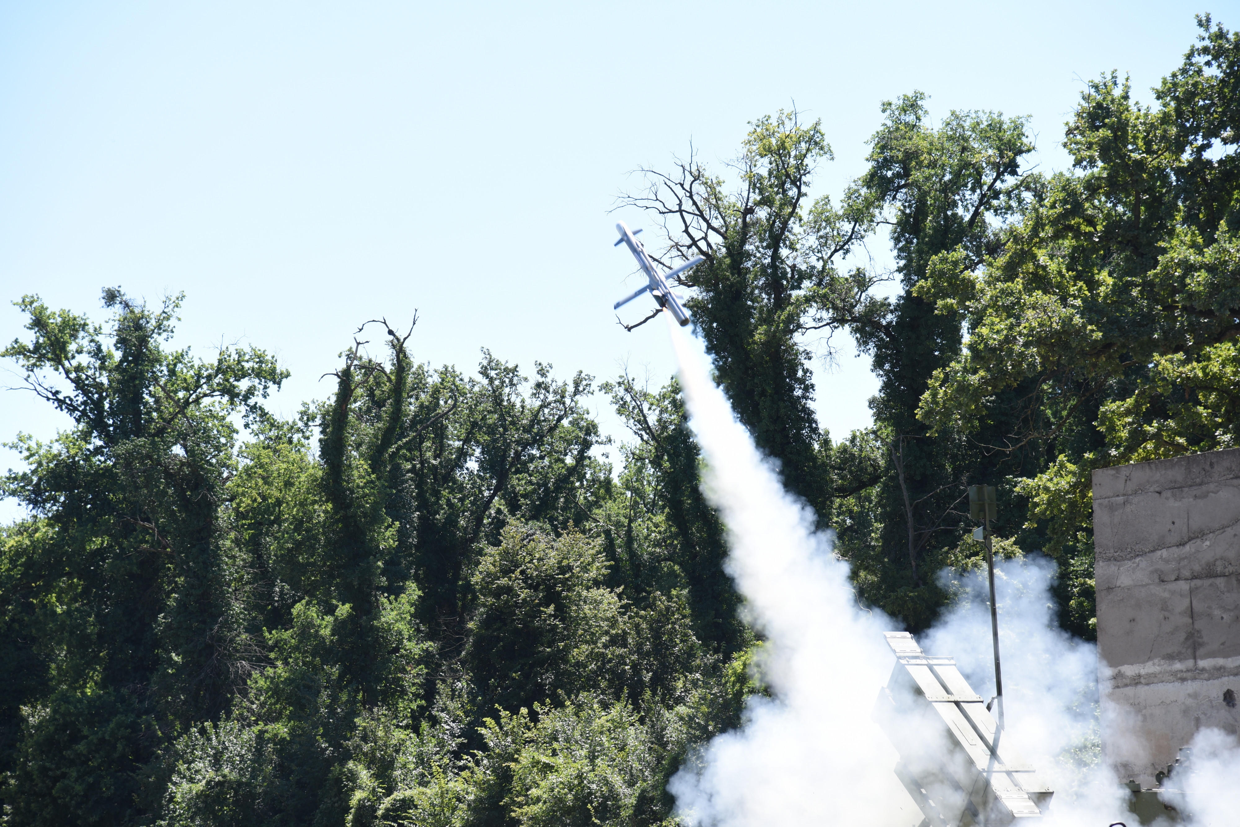 Anti-tank / land attack / surface attack missiles | Yugoimport