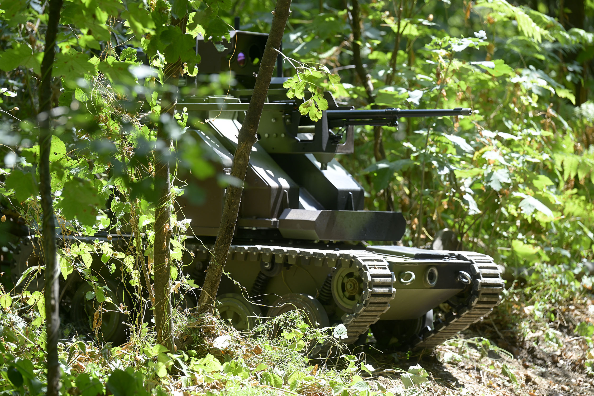 Unmanned ground vehicles | Yugoimport